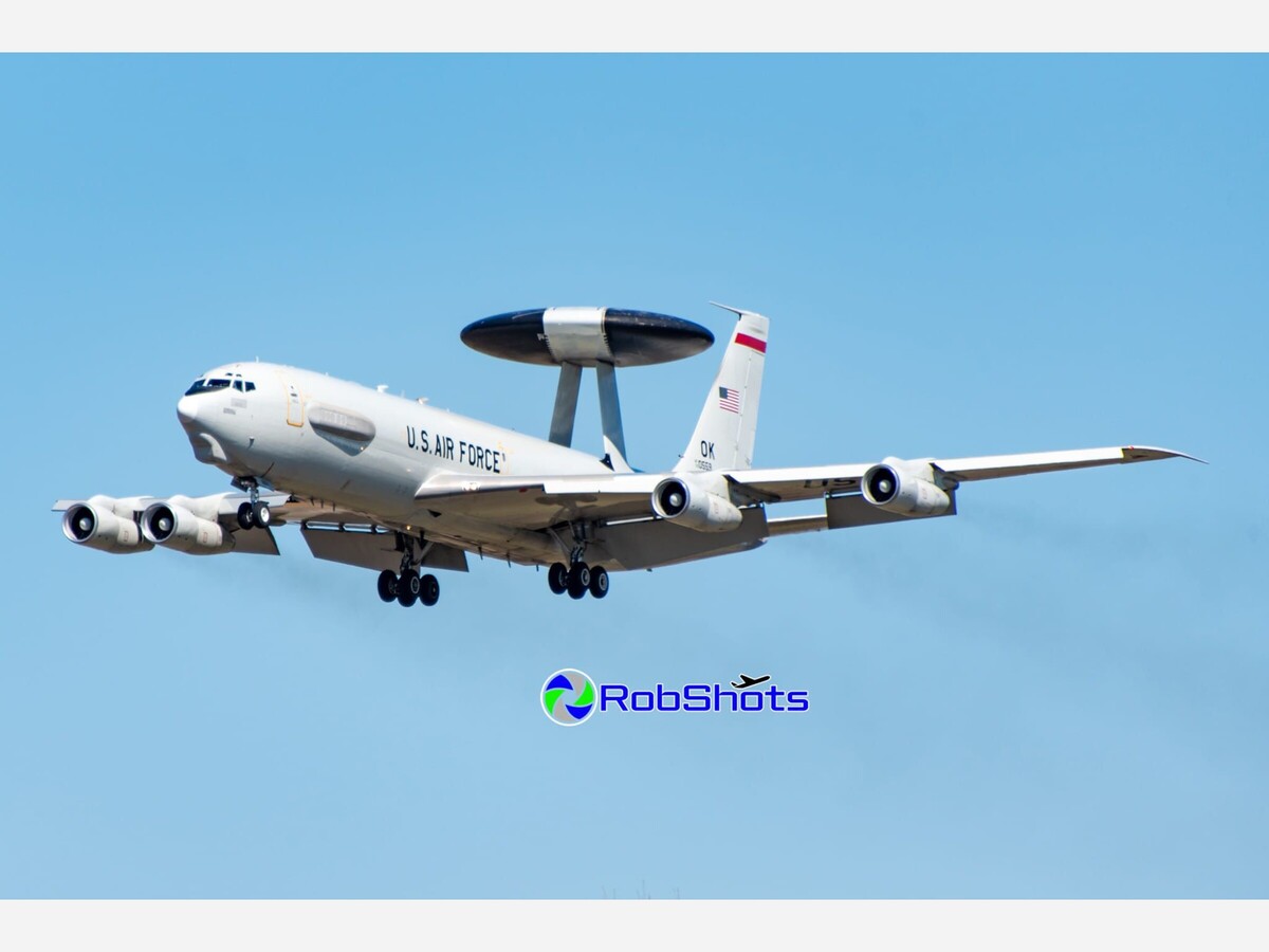 Cool aircraft from Robshots | Niagara Express